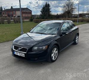 Black Volvo C30 2007 in Jekabpils, with an engine capacity of 2.40 L and mileage of 295 thousand km for 2000 €, photo  on AUTOMOTO.COM.LV