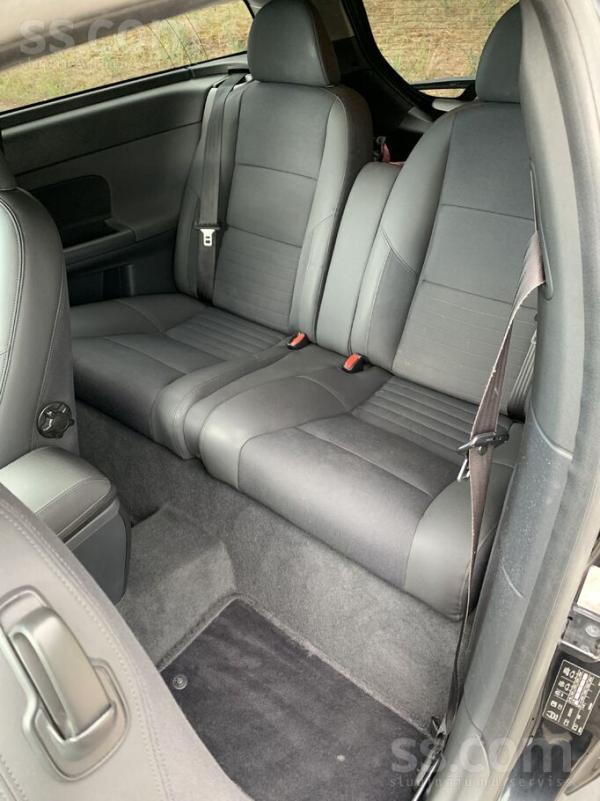 Black Volvo C30 2007 in Riga, with an engine capacity of 1.60 L and mileage of 449 thousand km for 3995 €, photo 8 on AUTOMOTO.COM.LV