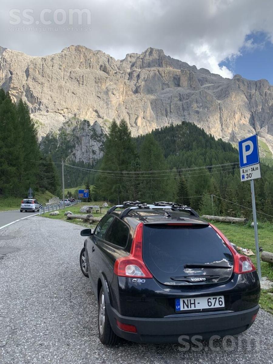 Melns Volvo C30 2007 Rīga, ar dzinēja tilpumu 1.60 L un nobraukumu 449 tūkst. km par 3995 €, foto 17 vietnē AUTOMOTO.COM.LV