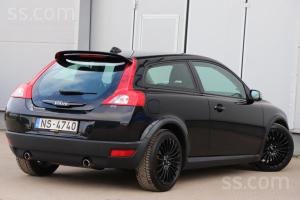 Melns Volvo C30 2007 Tukums, ar dzinēja tilpumu 2.40 L un nobraukumu 218 tūkst. km par 4290 €, foto 5 vietnē AUTOMOTO.COM.LV