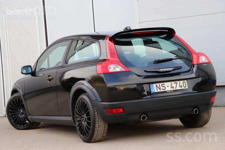Melns Volvo C30 2007 Tukums, ar dzinēja tilpumu 2.40 L un nobraukumu 218 tūkst. km par 4290 €, foto 6 vietnē AUTOMOTO.COM.LV
