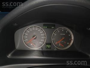 Melns Volvo C30 2007 Jelgava, ar dzinēja tilpumu 2.00 L un nobraukumu 300 tūkst. km par 2850 €, foto 8 vietnē AUTOMOTO.COM.LV