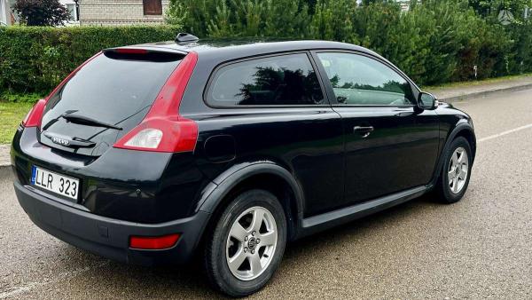 Melns Volvo C30 2008 Šilutė, ar dzinēja tilpumu 1.56 L un nobraukumu 348 tūkst. km par 1150 €, foto 4 vietnē AUTOMOTO.COM.LV