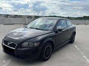 Black Volvo C30 2008 in Vilnius, with an engine capacity of 1.56 L and mileage of 317 thousand km for 640 €, photo 3 on AUTOMOTO.COM.LV