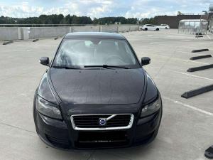 Black Volvo C30 2008 in Vilnius, with an engine capacity of 1.56 L and mileage of 317 thousand km for 640 €, photo 4 on AUTOMOTO.COM.LV