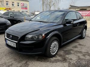 Черный Вольво Ц30 2009 в Даугавпилс, объемом двигателя 1.60 л и пробегом 0 тыс. км за 3590 €, фото 4 на AUTOMOTO.COM.LV