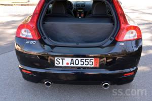 Black Volvo C30 2009 in Riga, with an engine capacity of 2.40 L and mileage of 313 thousand km for 3999 €, photo 24 on AUTOMOTO.COM.LV