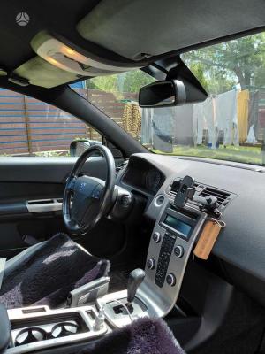 Melns Volvo C30 2009 Kazlų Rūda, ar dzinēja tilpumu 2.00 L un nobraukumu 222 tūkst. km par 4000 €, foto 7 vietnē AUTOMOTO.COM.LV