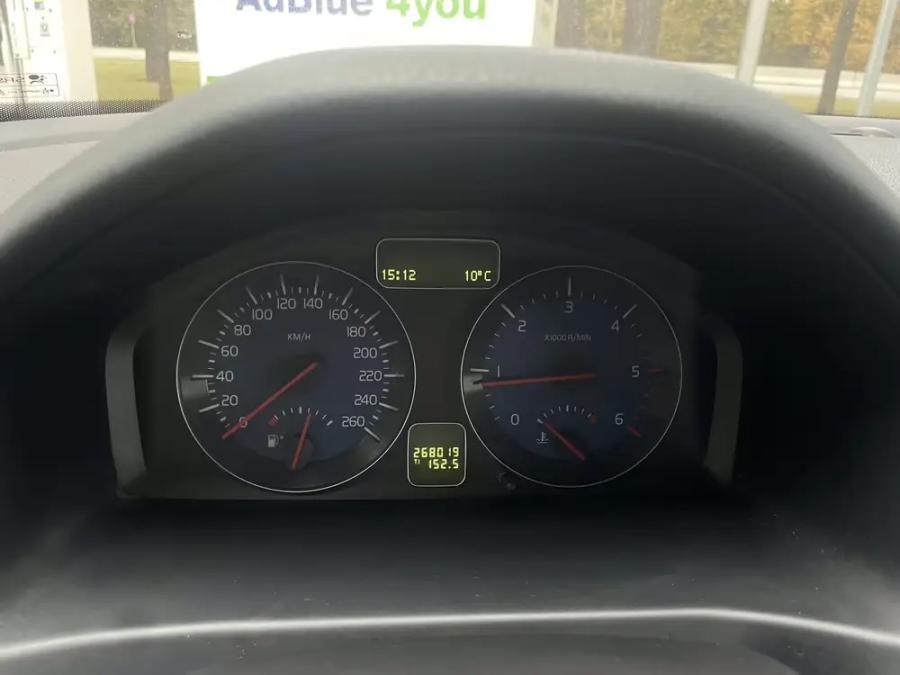 Melns Volvo C30 2009 Rīga, ar dzinēja tilpumu 1.60 L un nobraukumu 268 tūkst. km par 900 €, foto 10 vietnē AUTOMOTO.COM.LV