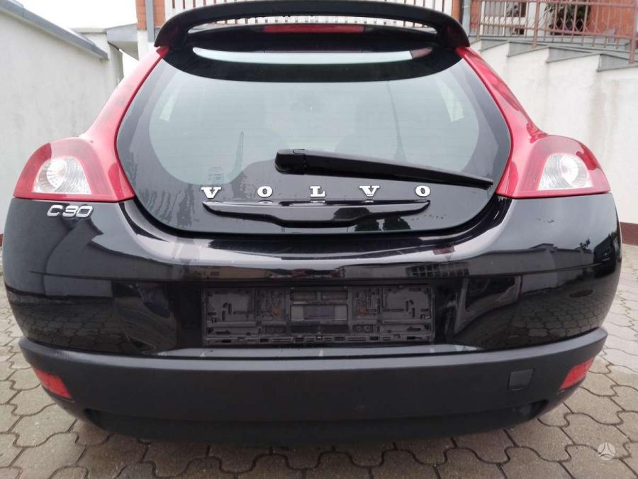 Melns Volvo C30 2009 Radviliškis, ar dzinēja tilpumu 2.00 L un nobraukumu 207 tūkst. km par 4700 €, foto 7 vietnē AUTOMOTO.COM.LV