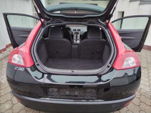 Melns Volvo C30 2009 Radviliškis, ar dzinēja tilpumu 2.00 L un nobraukumu 207 tūkst. km par 4700 €, foto 8 vietnē AUTOMOTO.COM.LV
