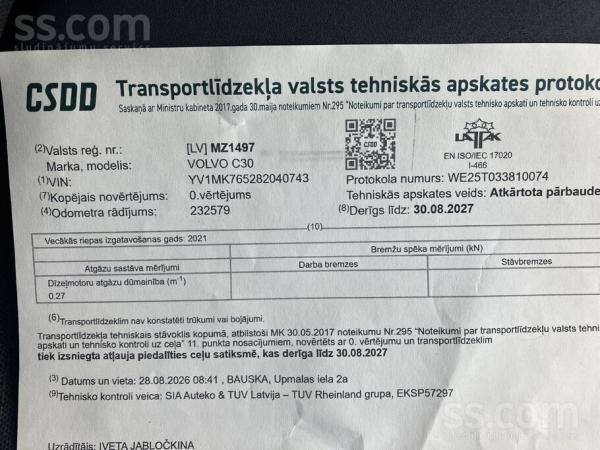 Black Volvo C30 2009 in Bauska, with an engine capacity of 1.60 L and mileage of 232 thousand km for 2450 €, photo 10 on AUTOMOTO.COM.LV