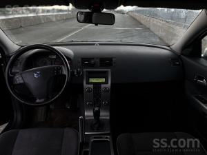 Черный Вольво Ц30 2009 в Рига, объемом двигателя 1.60 л и пробегом 367 тыс. км за 2050 €, фото 9 на AUTOMOTO.COM.LV