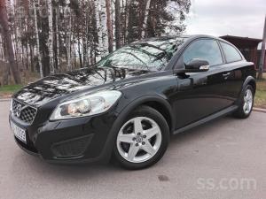 Black Volvo C30 2010 in Riga, with an engine capacity of 1.60 L and mileage of 104 thousand km for 4400 €, photo 1 on AUTOMOTO.COM.LV
