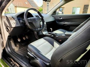Melns Volvo C30 2010 Jelgava, ar dzinēja tilpumu 1.60 L un nobraukumu 249 tūkst. km par 3800 €, foto 7 vietnē AUTOMOTO.COM.LV