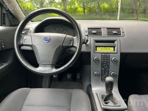 Черный Вольво Ц30 2010 в Рига, объемом двигателя 1.60 л и пробегом 0 тыс. км за 3999 €, фото 12 на AUTOMOTO.COM.LV