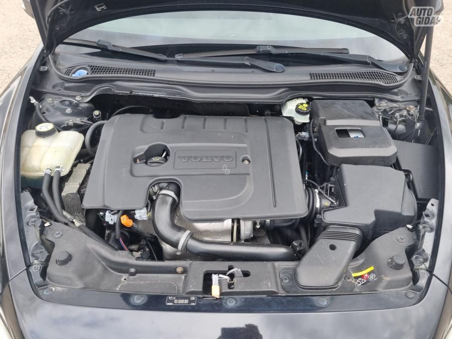 Melns Volvo C30 2010 Pakruojis, ar dzinēja tilpumu 1.60 L un nobraukumu 215 tūkst. km par 2200 €, foto 14 vietnē AUTOMOTO.COM.LV