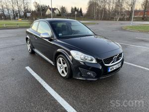 Melns Volvo C30 2011 Rīga, ar dzinēja tilpumu 1.60 L un nobraukumu 277 tūkst. km par 4100 €, foto 9 vietnē AUTOMOTO.COM.LV