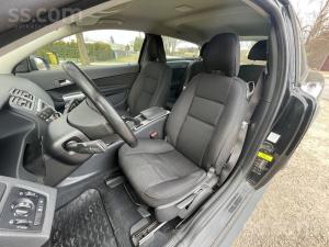 Melns Volvo C30 2011 Rīga, ar dzinēja tilpumu 1.60 L un nobraukumu 223 tūkst. km par 3890 €, foto 12 vietnē AUTOMOTO.COM.LV