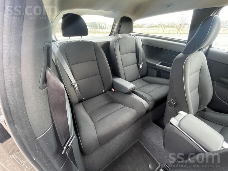 Melns Volvo C30 2011 Rīga, ar dzinēja tilpumu 1.60 L un nobraukumu 223 tūkst. km par 3890 €, foto 16 vietnē AUTOMOTO.COM.LV