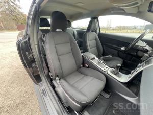 Melns Volvo C30 2011 Rīga, ar dzinēja tilpumu 1.60 L un nobraukumu 223 tūkst. km par 3890 €, foto 18 vietnē AUTOMOTO.COM.LV