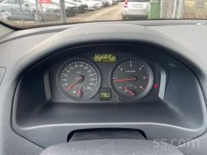 Melns Volvo C30 2011 Rīga, ar dzinēja tilpumu 1.60 L un nobraukumu 223 tūkst. km par 3890 €, foto 21 vietnē AUTOMOTO.COM.LV