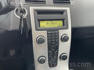 Melns Volvo C30 2011 Rīga, ar dzinēja tilpumu 1.60 L un nobraukumu 223 tūkst. km par 3890 €, foto 22 vietnē AUTOMOTO.COM.LV