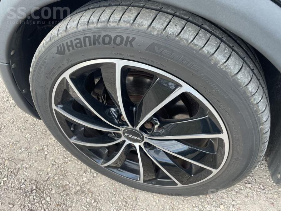 Melns Volvo C30 2011 Rīga, ar dzinēja tilpumu 1.60 L un nobraukumu 223 tūkst. km par 3890 €, foto 26 vietnē AUTOMOTO.COM.LV