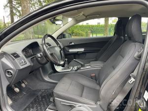 Black Volvo C30 2011 in Riga, with an engine capacity of 1.60 L and mileage of 223 thousand km for 3490 €, photo 11 on AUTOMOTO.COM.LV