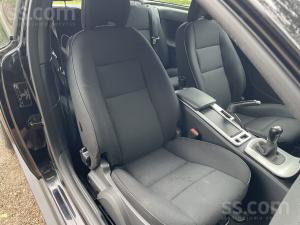 Black Volvo C30 2011 in Riga, with an engine capacity of 1.60 L and mileage of 223 thousand km for 3490 €, photo 17 on AUTOMOTO.COM.LV
