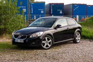 Melns Volvo C30 2012 Rīga, ar dzinēja tilpumu 1.60 L un nobraukumu 191 tūkst. km par 5995 €, foto 4 vietnē AUTOMOTO.COM.LV
