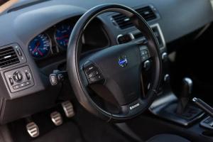 Melns Volvo C30 2012 Rīga, ar dzinēja tilpumu 1.60 L un nobraukumu 191 tūkst. km par 5995 €, foto 15 vietnē AUTOMOTO.COM.LV