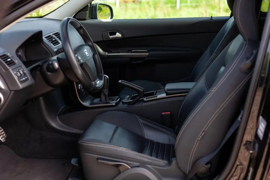 Melns Volvo C30 2012 Rīga, ar dzinēja tilpumu 1.60 L un nobraukumu 191 tūkst. km par 5995 €, foto 17 vietnē AUTOMOTO.COM.LV