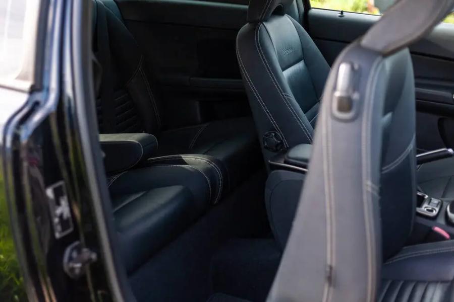 Melns Volvo C30 2012 Rīga, ar dzinēja tilpumu 1.60 L un nobraukumu 191 tūkst. km par 5995 €, foto 24 vietnē AUTOMOTO.COM.LV