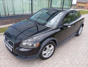 Melns Volvo C30 2007 Balvi, ar dzinēja tilpumu 1.60 L un nobraukumu 204 tūkst. km par 5500 €, foto 4 vietnē AUTOMOTO.COM.LV