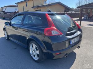 Melns Volvo C30 2007 Kauņa, ar dzinēja tilpumu 2.00 L un nobraukumu 269 tūkst. km par 1750 €, foto 4 vietnē AUTOMOTO.COM.LV