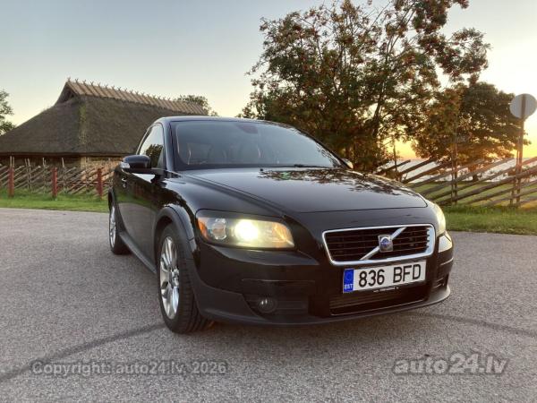 Melns Volvo C30 2007 Tallina, ar dzinēja tilpumu 2.40 L un nobraukumu 287 tūkst. km par 4999 €, foto 2 vietnē AUTOMOTO.COM.LV