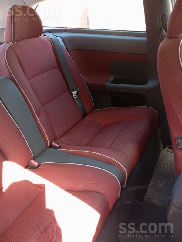 Melns Volvo C30 2007 Saldus, ar dzinēja tilpumu 2.00 L un nobraukumu 352 tūkst. km par 1850 €, foto 7 vietnē AUTOMOTO.COM.LV