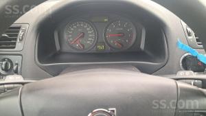 Melns Volvo C30 2007 Ogre, ar dzinēja tilpumu 1.60 L un nobraukumu 256 tūkst. km par 2750 €, foto 17 vietnē AUTOMOTO.COM.LV