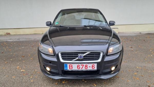 Черный Вольво Ц30 2007 в Рига, объемом двигателя 1.60 л и пробегом 257 тыс. км за 3750 €, фото 7 на AUTOMOTO.COM.LV