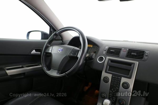 Вольво Ц30 2007 в Таллин на AUTOMOTO.COM.LV Черный Вольво Ц30 2007 в Таллин, объемом двигателя 2.00 л и пробегом 272 тыс. км за 1999 €, фото 6 на AUTOMOTO.COM.LV