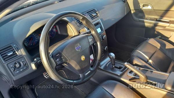 Melns Volvo C30 2008 Tartu, ar dzinēja tilpumu 2.00 L un nobraukumu 215 tūkst. km par 3900 €, foto 9 vietnē AUTOMOTO.COM.LV