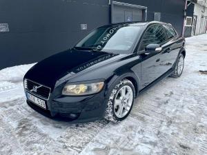 Black Volvo C30 2008 in Vilnius, with an engine capacity of 2.00 L and mileage of 241 thousand km for 3000 €, photo  on AUTOMOTO.COM.LV