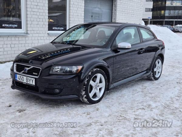 Black Volvo C30 2008 in Tallinn, with an engine capacity of 2.40 L and mileage of 205 thousand km for 4300 €, photo 1 on AUTOMOTO.COM.LV