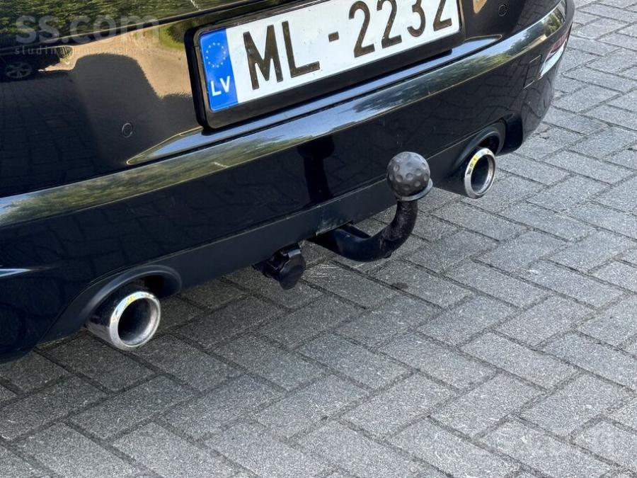 Black Volvo C30 2008 in Jelgava, with an engine capacity of 2.40 L and mileage of 373 thousand km for 3250 €, photo 14 on AUTOMOTO.COM.LV