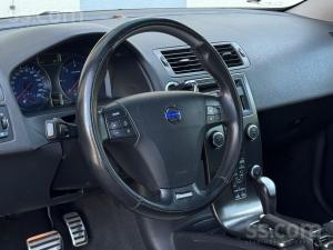 Black Volvo C30 2008 in Jelgava, with an engine capacity of 2.40 L and mileage of 373 thousand km for 3250 €, photo 20 on AUTOMOTO.COM.LV