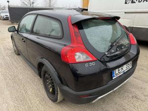 Melns Volvo C30 2009 Šauļi, ar dzinēja tilpumu 1.60 L un nobraukumu 301 tūkst. km par 750 €, foto 4 vietnē AUTOMOTO.COM.LV