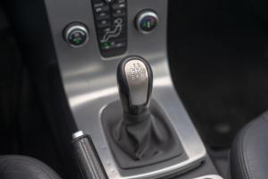 Melns Volvo C30 2009 Rīga, ar dzinēja tilpumu 1.60 L un nobraukumu 263 tūkst. km par 3200 €, foto 16 vietnē AUTOMOTO.COM.LV
