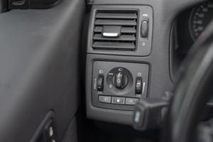 Melns Volvo C30 2009 Rīga, ar dzinēja tilpumu 1.60 L un nobraukumu 263 tūkst. km par 3200 €, foto 21 vietnē AUTOMOTO.COM.LV