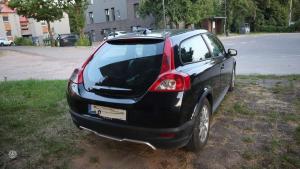 Black Volvo C30 2009 in Kaunas, with an engine capacity of 1.60 L and mileage of 300 thousand km for 750 €, photo 9 on AUTOMOTO.COM.LV